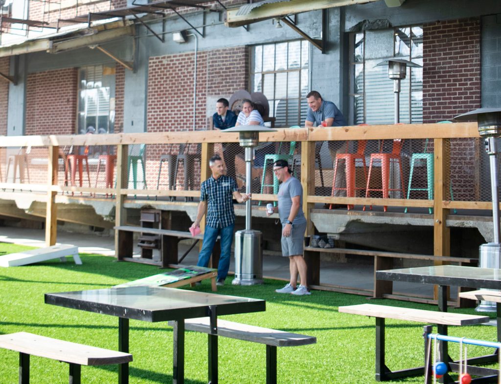 Ten & Two Coffee | Bonner Springs